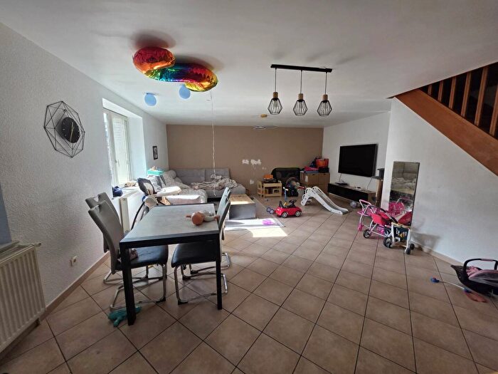 Appartement 4 pièces à Thoissey, à louer