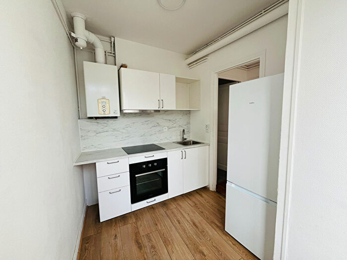 Reims, Centre-ville - Appartement 4 pièces à louer