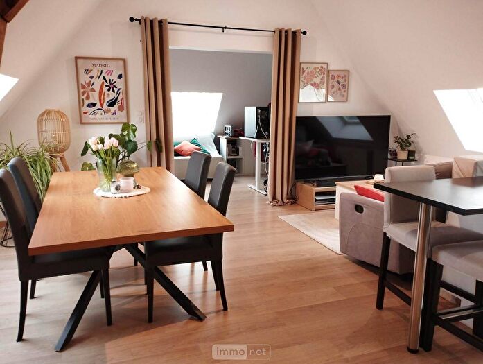 Appartement à louer - Castine-en-Plaine - 2 pièces - 1 chambre