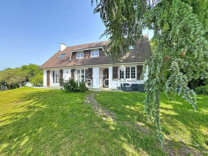 Maison 8 pièces à La Barre-de-Semilly, à vendre