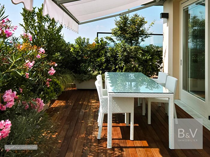 Appartement à vendre - Antibes, Antibes-les-Pins, Trianon, Le Fournel, Peyregoue - 4 pièces - 3 chambres