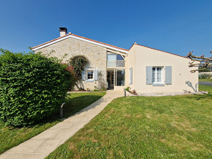 Maison à vendre - Saint-Loup - 3 pièces - 2 chambres