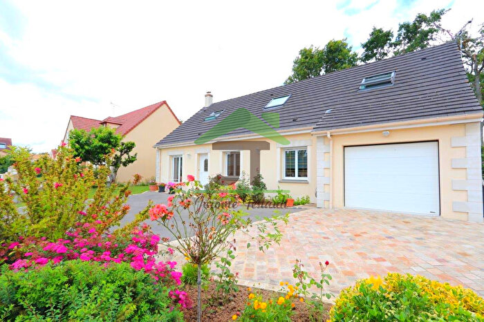 Maison à vendre - Châteaudun - 6 pièces - 4 chambres