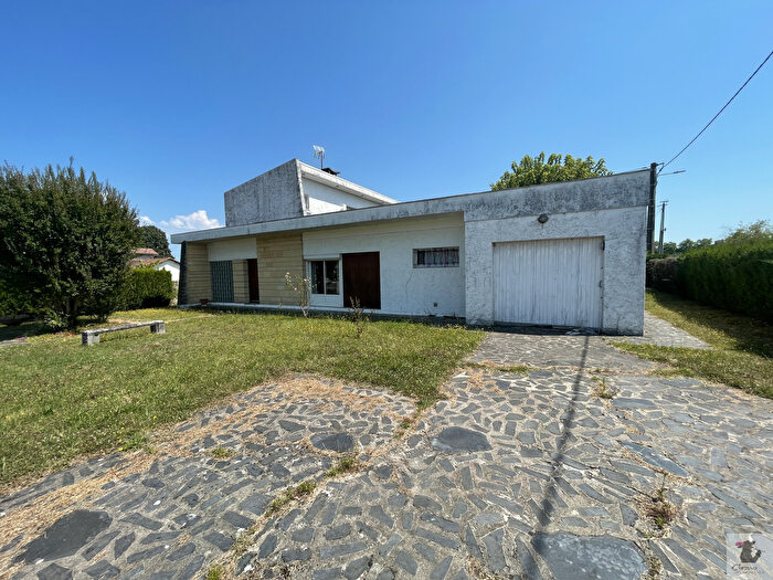 Maison à vendre - Sainte-Foy-la-Grande - 6 pièces - 4 chambres