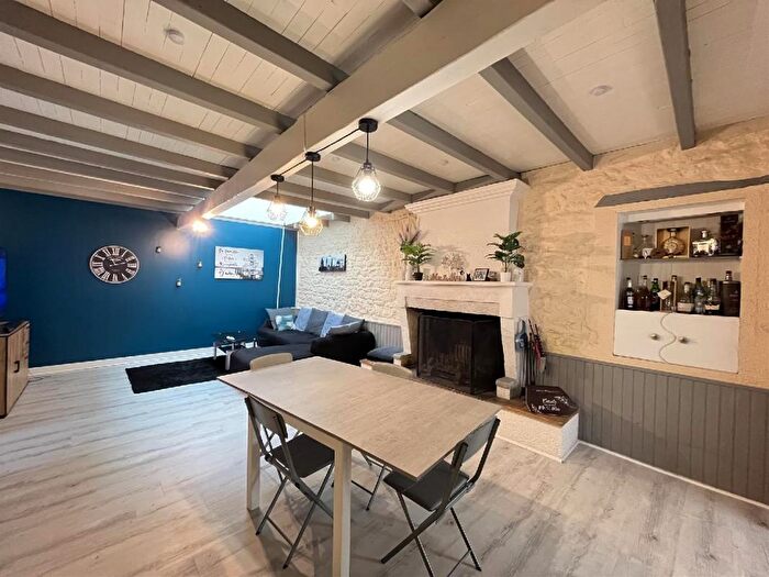 Maison à vendre - Cognac - 6 pièces - 4 chambres