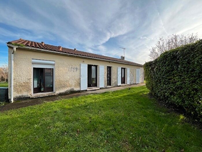 Maison à vendre - Cognac - 5 pièces - 4 chambres