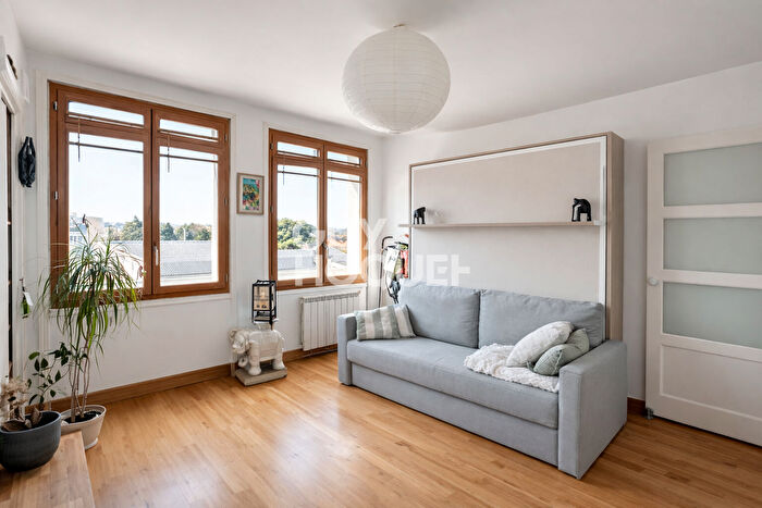 Appartement à vendre - Lyon e , Croix Rousse Ouest - 2 pièces - 1 chambre