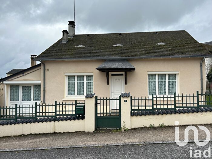 Maison 4 pièces à Chamberet, à vendre