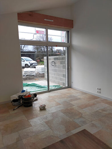 Maison à louer - Nieul-le-Dolent - 3 pièces - 2 chambres