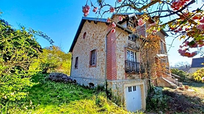 Maison à vendre - Saint-Rémy-lès-Chevreuse - 7 pièces - 4 chambres