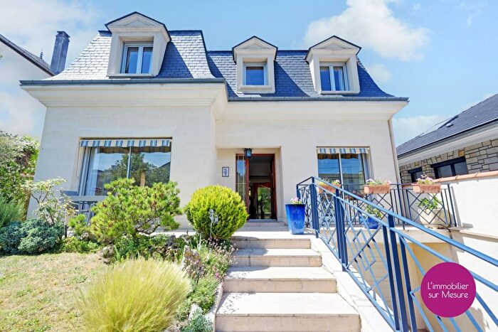 Maison 8 pièces à Saint-Maur-des-Fossés, Champignol, à vendre