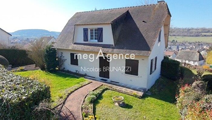 Maison à vendre - Vimoutiers - 7 pièces - 5 chambres