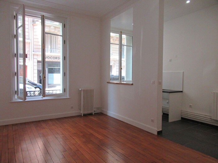 Appartement 2 pièces à louer à Porte Dauphine, Paris 16ème arrondissement