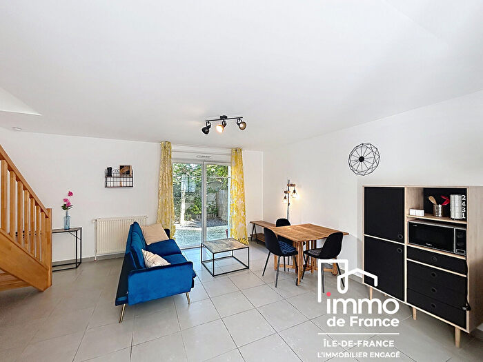 Maison 3 pièces à louer - Chartres, Centre-ville