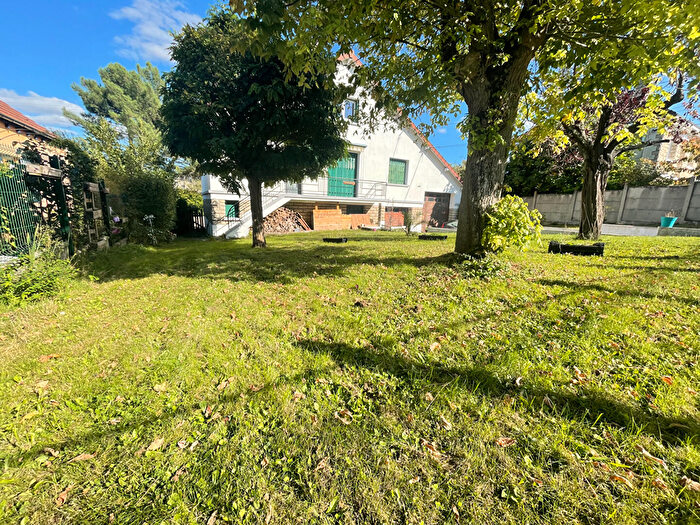 Maison 7 pièces à vendre à Igny