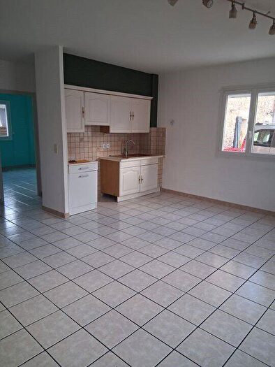 Appartement 3 pièces à Palau-del-Vidre, à louer