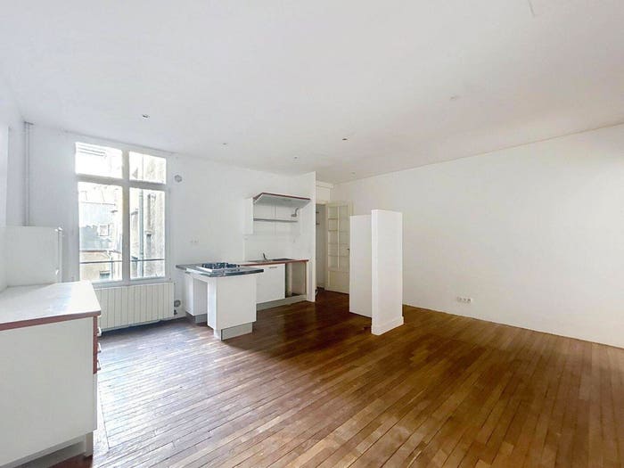 Centre Ville, Reims - Appartement 4 pièces à louer