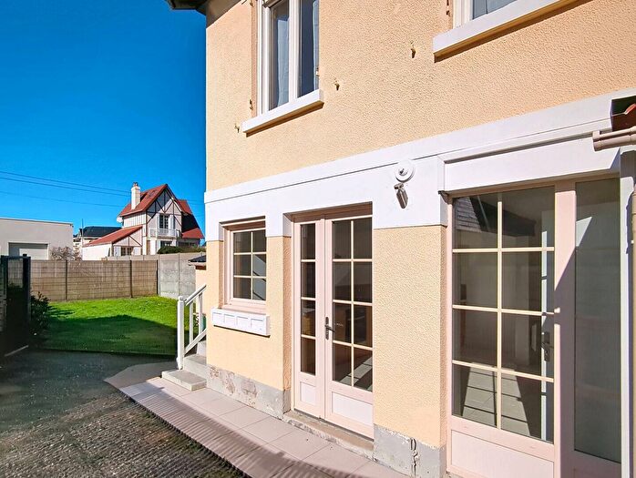 Maison à louer - Port-Gare, Dives sur Mer - 3 pièces - 2 chambres