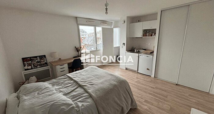Quartiers Centre, Alphonse Guérin : Appartement 1 pièce à vendre