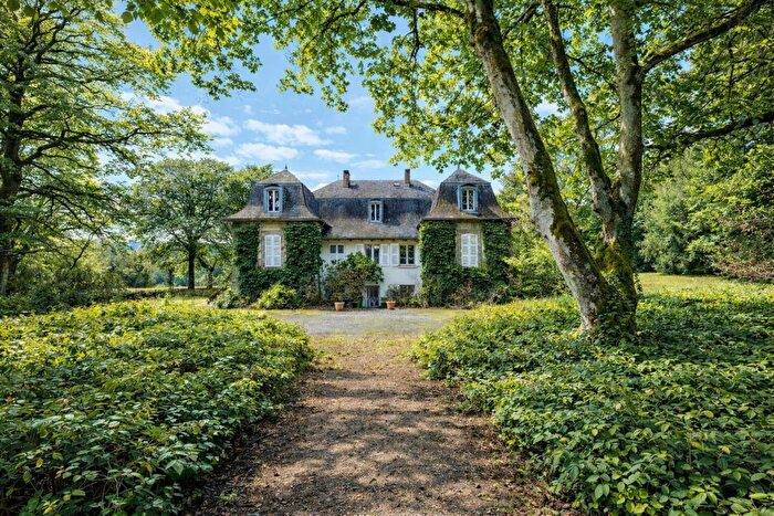 Maison à vendre - Aurillac, Centre-ville - 7 pièces - 4 chambres