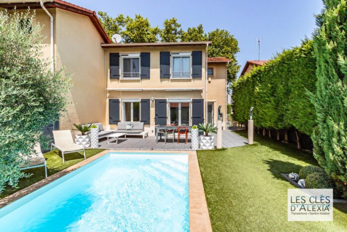 Maison à vendre - Vénissieux, Jules Guesde - 5 pièces - 3 chambres