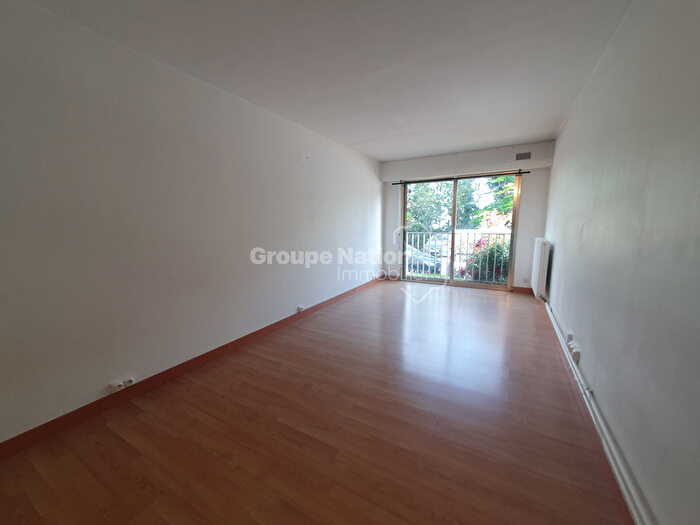 Appartement à louer - Versailles, Montreuil - 1 pièce
