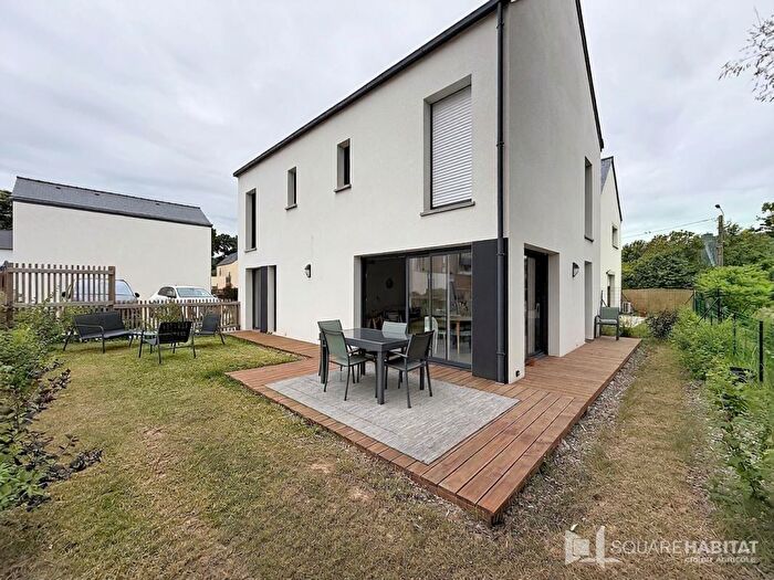 Maison 5 pièces à Pleumeleuc, à louer