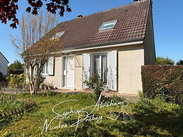 Maison 6 pièces à Janville, à vendre
