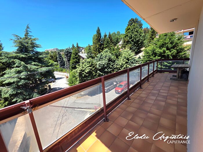 Font-Romeu-Odeillo-Via : Appartement 3 pièces à vendre