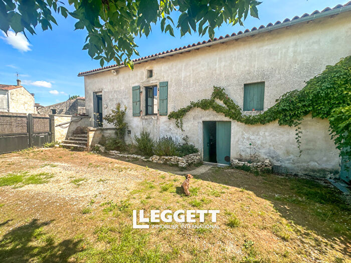 Siecq : Maison 5 pièces à vendre