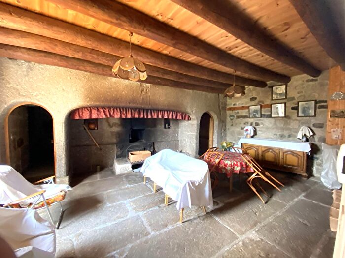 Maison à vendre - Albaret-Sainte-Marie - 5 pièces - 3 chambres