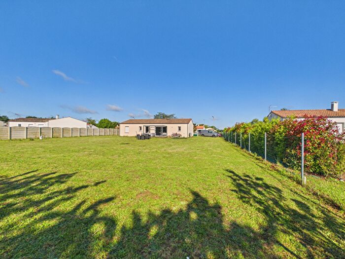 Plassac : Maison 5 pièces à vendre
