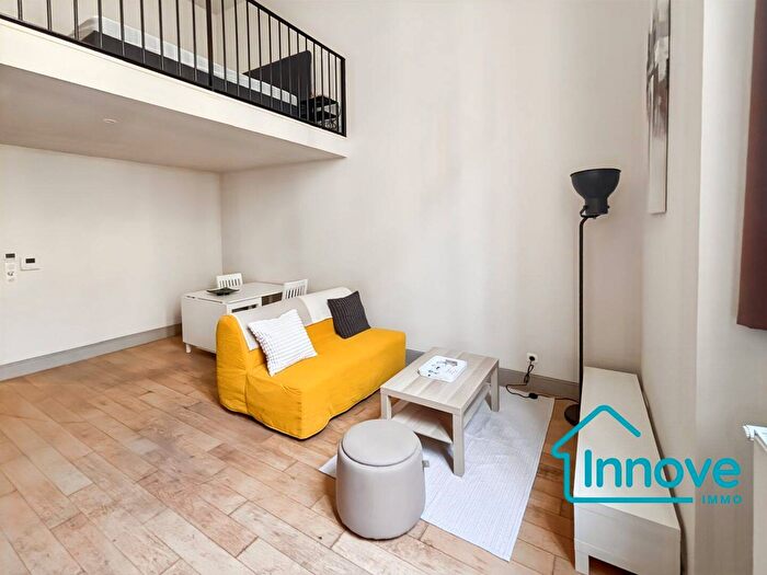 Appartement à louer - Notre Dame, Versailles - 2 pièces - 1 chambre