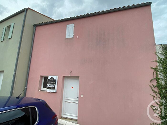 Courçon - Maison 3 pièces à vendre