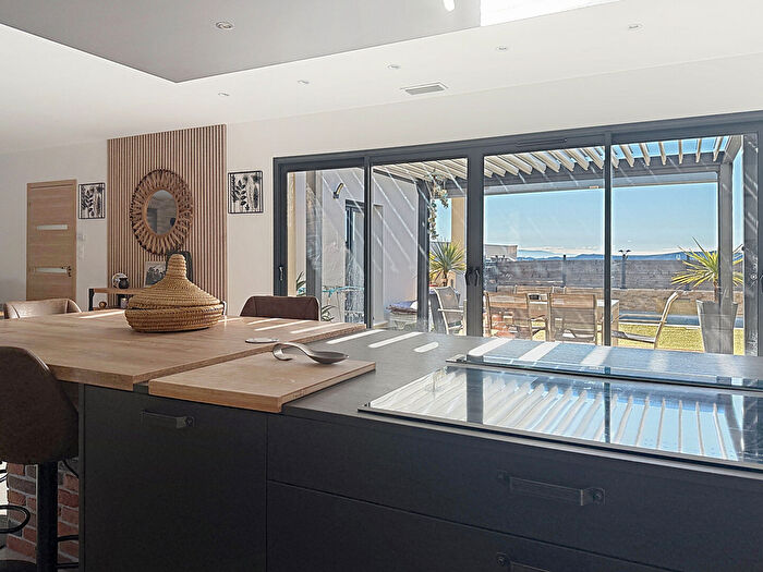 Maison 7 pièces à Rochefort-du-Gard, à vendre
