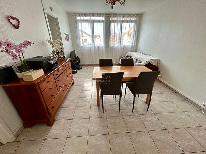 Appartement à vendre - Poissy, Foch, Les Sablons - 4 pièces - 3 chambres