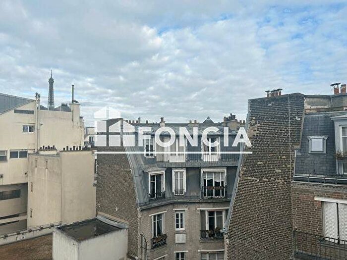 Appartement à louer - Dupleix-Motte Picquet, Paris ème arrondissement - 3 pièces - 2 chambres