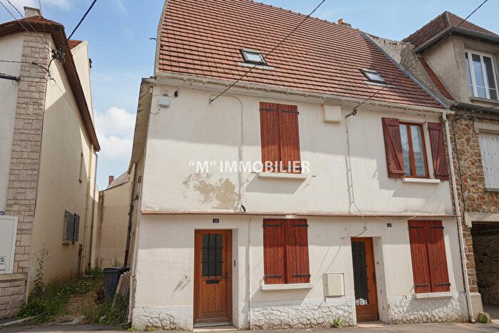 Maison à vendre - La Ferté-sous-Jouarre - 8 pièces - 5 chambres