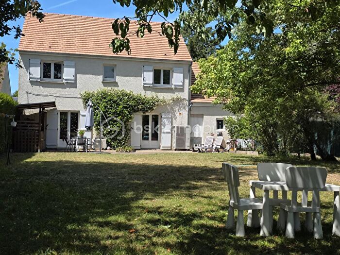 Montcourt-Fromonville : Maison 6 pièces à vendre