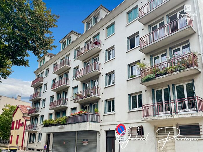 Appartement 4 pièces à vendre à Troyes, Cathédrale