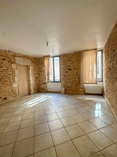Appartement à louer - Arènes, Nîmes - 2 pièces - 1 chambre