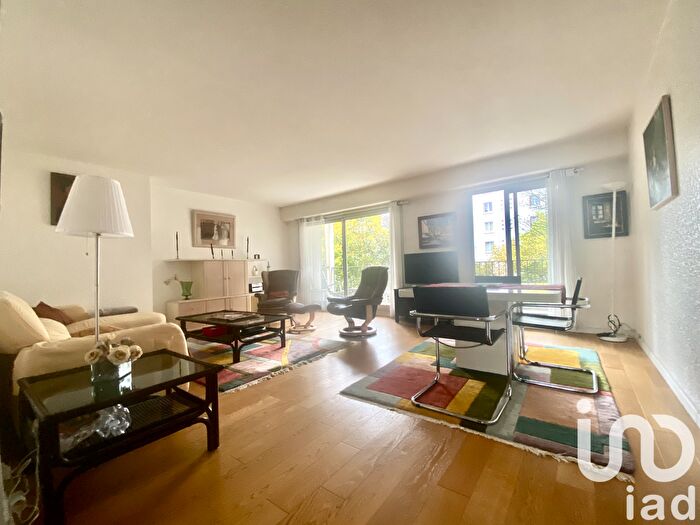 Appartement à vendre - Thiais, Centre-ville - 5 pièces - 3 chambres
