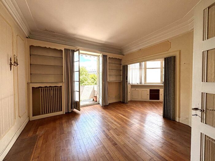 Appartement à vendre - Dijon - 4 pièces - 2 chambres