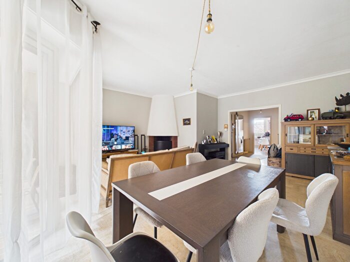 Appartement 5 pièces à Avignon, Magnanen, Teinturiers, à vendre
