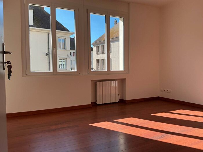 Appartement 1 pièce à louer à Centre Ville, Louviers