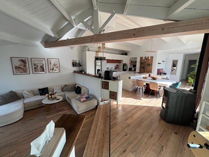 Maison 5 pièces à Coëx, à vendre