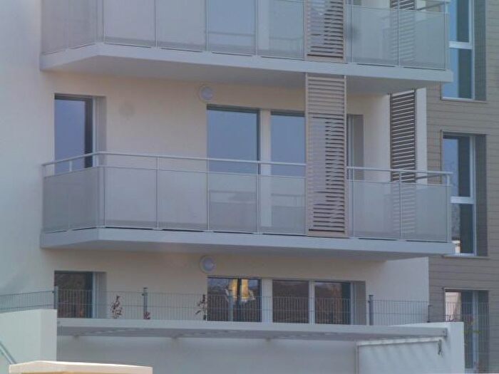 Appartement à vendre - Charnay-lès-Mâcon - 2 pièces - 1 chambre