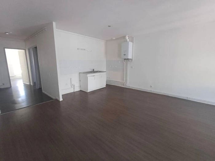 Crêt de Roc, Saint-Étienne : Appartement 3 pièces à louer