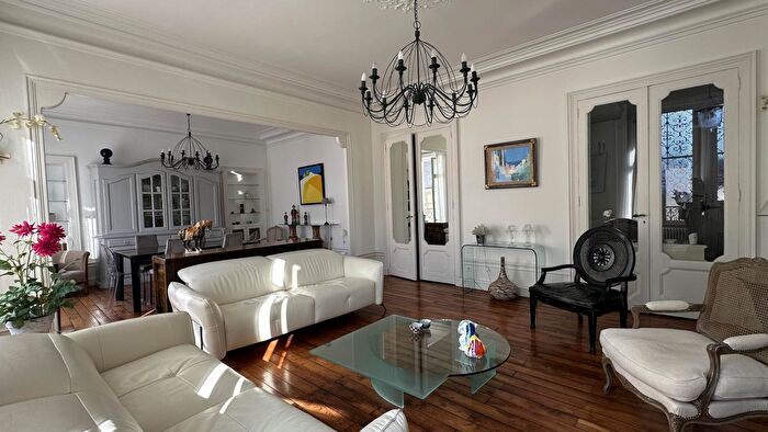 Appartement 5 pièces à vendre à Vannes, Centre-ville, Le Port
