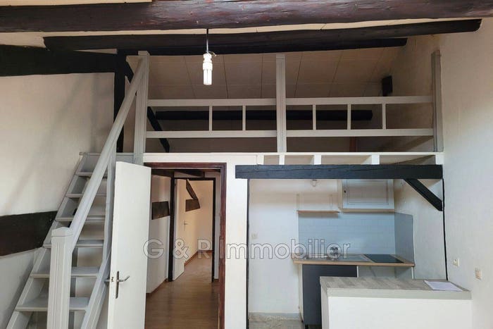 Cadolive : Appartement 2 pièces à louer